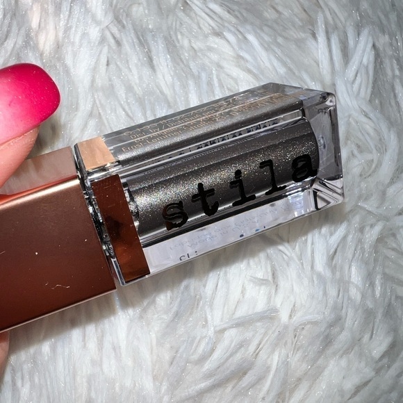 Stila | Makeup | Stila Liquid Eye Shadow Vivid Labradorite | Poshmark